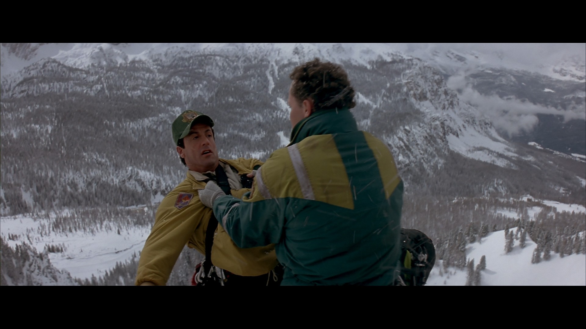 Cliffhanger (4k Ultra HD + Blu-Ray) - digitalchumps